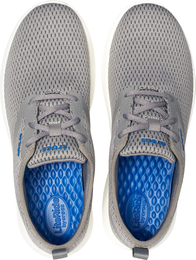 Las zapatillas de deporte que no te esperas son de Crocs