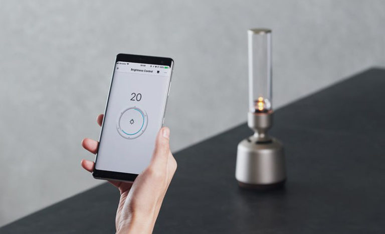 Sony Glass Sound Speaker, una lámpara que es altavoz