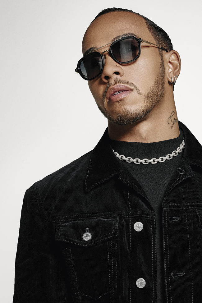 Police x Lewis Hamilton, las gafas de un piloto de Fórmula 1