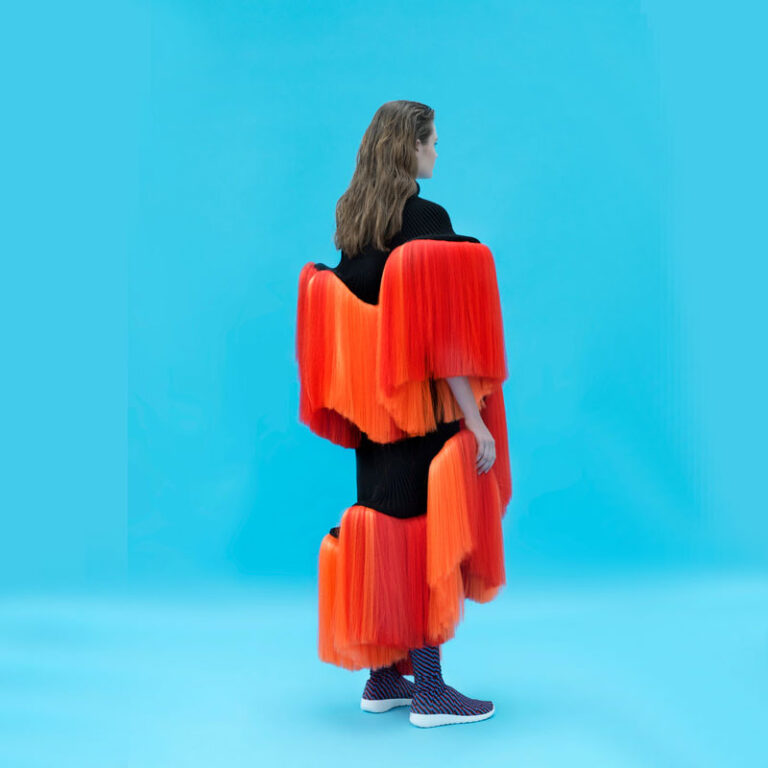 Stina Randestad, la diseñadora que fue el fast fashion a la moda de lujo