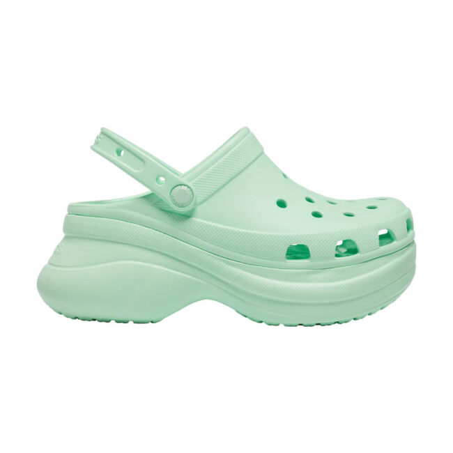 Crocs Summer 2020 triunfa con su nuevo modelo BAE de maxi plataforma