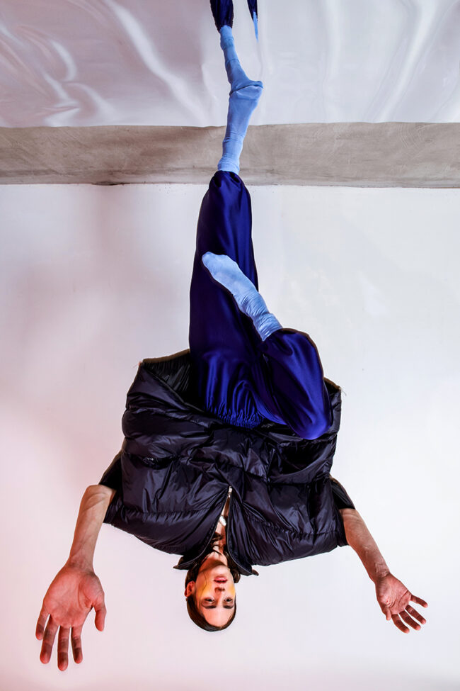 Boyan Li presenta el editorial de moda "Jeu d'enfant"