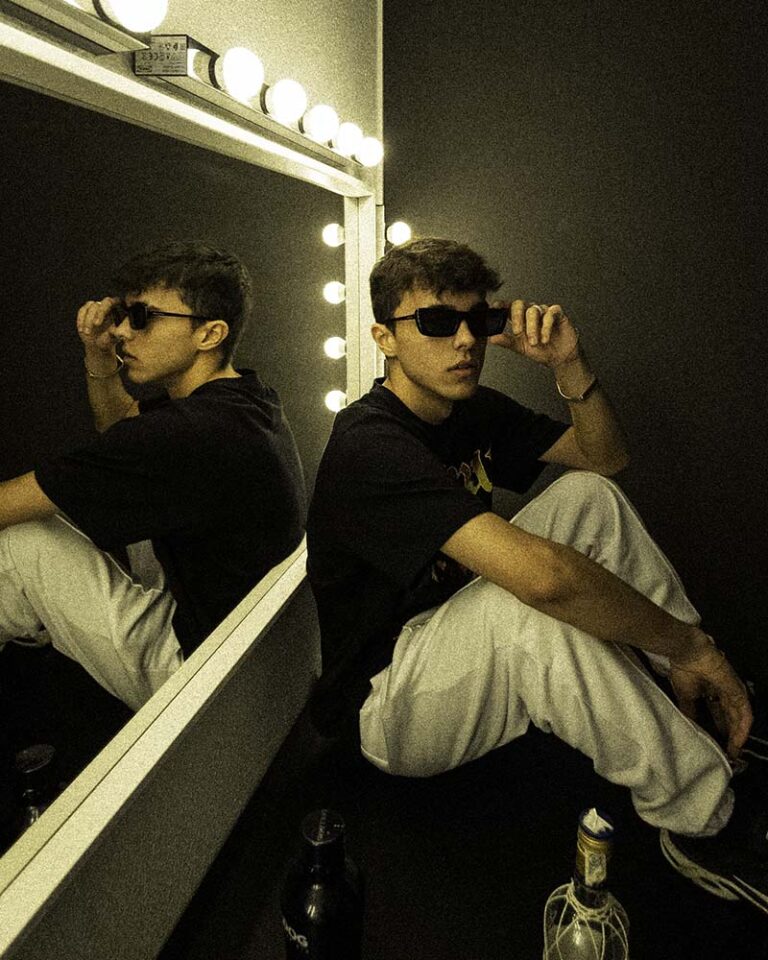 Dudi, el joven rapero que lo petó con Like Aron Piper