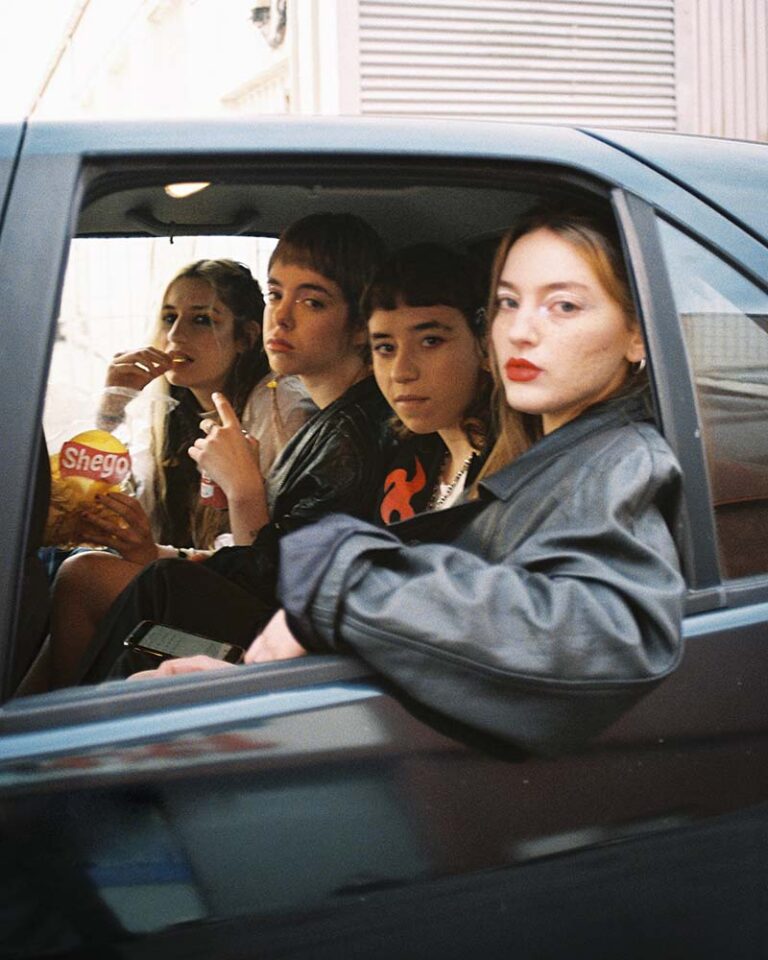 Shego o las 4 amigas que forman un grupo de punk en Madrid