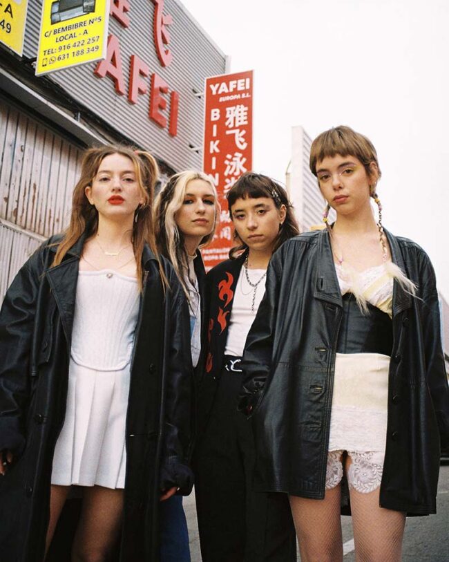 Shego o las 4 amigas que forman un grupo de punk en Madrid