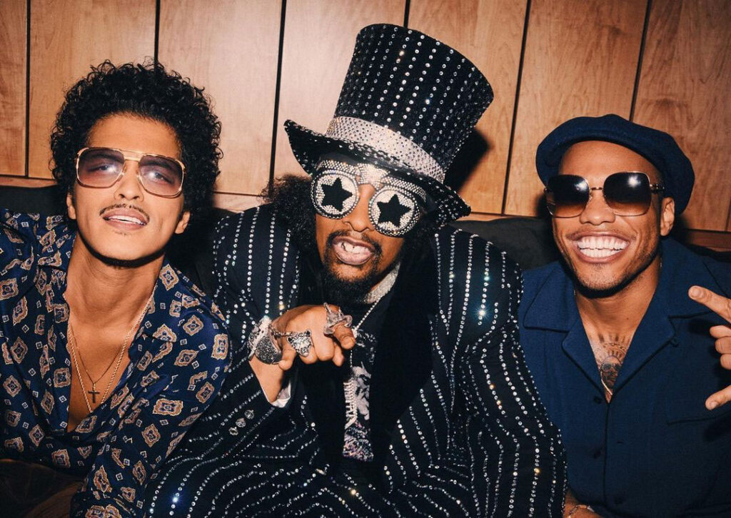 Bruno Mars anuncia el primer disco de Silk Sonic con Anderson Paak