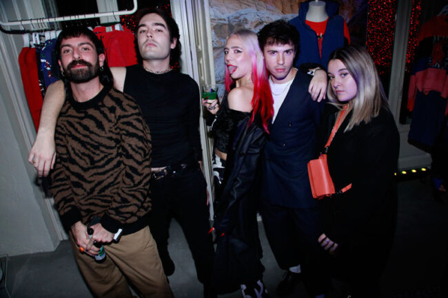 Flagship store de Desigual en Madrid se renueva al 100% con un fiestón