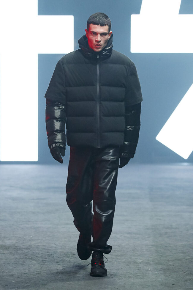 44 Label Group FW22 en Milan Fashion Week: El debut de Kobosil