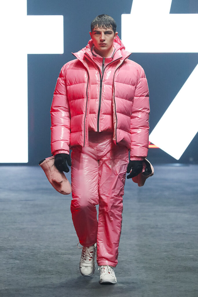 44 Label Group FW22 en Milan Fashion Week: El debut de Kobosil