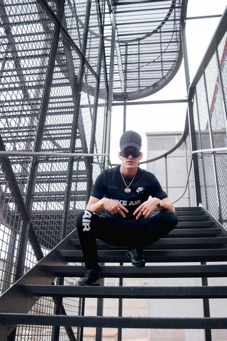 Soto Asa nos da un recital de música y moda urbana con Zalando