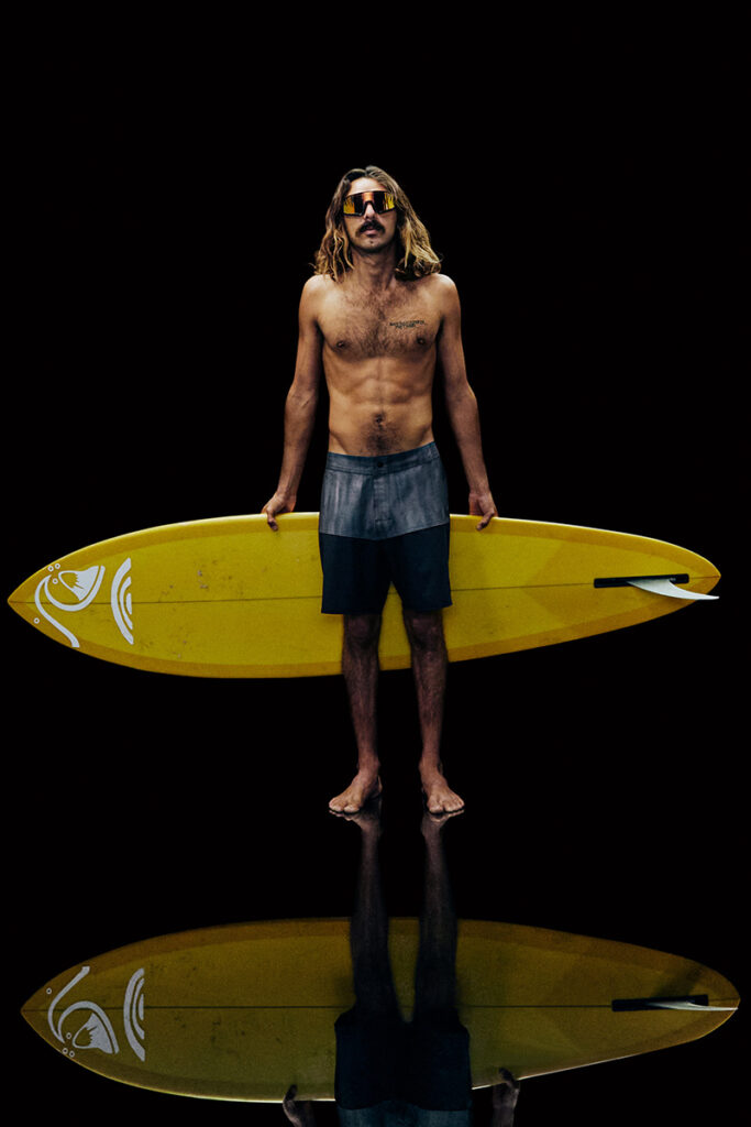 Quiksilver x Stranger Things es moda retro surf con series de televisión