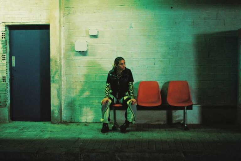 Suu es Susana Ventura, cantante catalana de 22 años y tiene nuevo disco