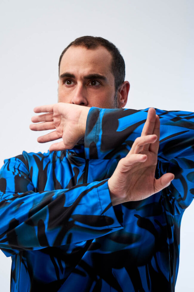 Alberto Velasco y el talento para transmitir a través de la actuación