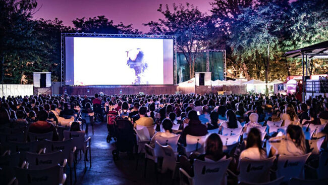 Mejores cines de verano en Madrid para ver buenas películas al aire libre