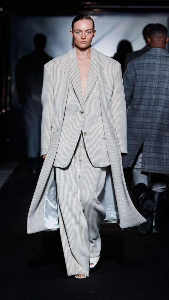 BOSS FW22 en Milan Fashion Week: La reinvención del Power Suit