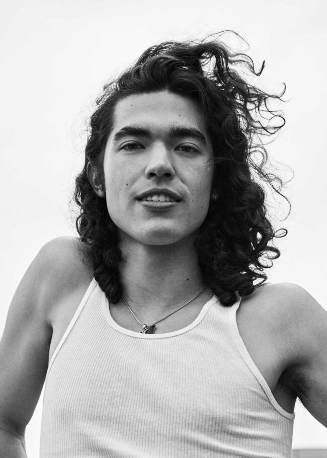 Conan Gray explica cómo es crecer en Texas siendo oriental y diferente