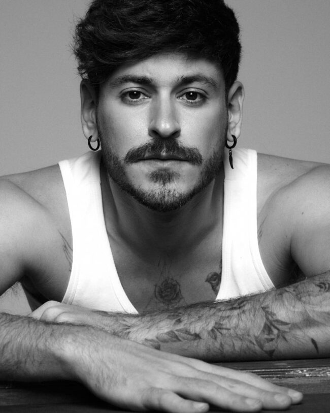 Cepeda con sus fotos más sexys anuncia su gira 2023 en esta entrevista