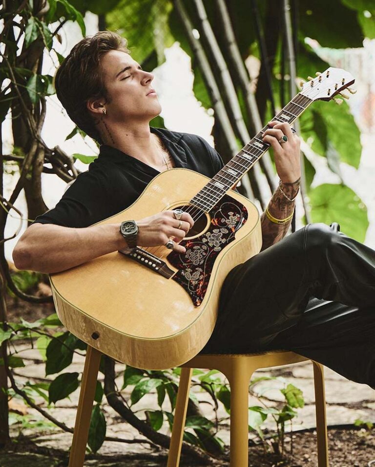 Teo Bok presenta un nuevo sencillo y adelanta su primer EP (gira incluida)