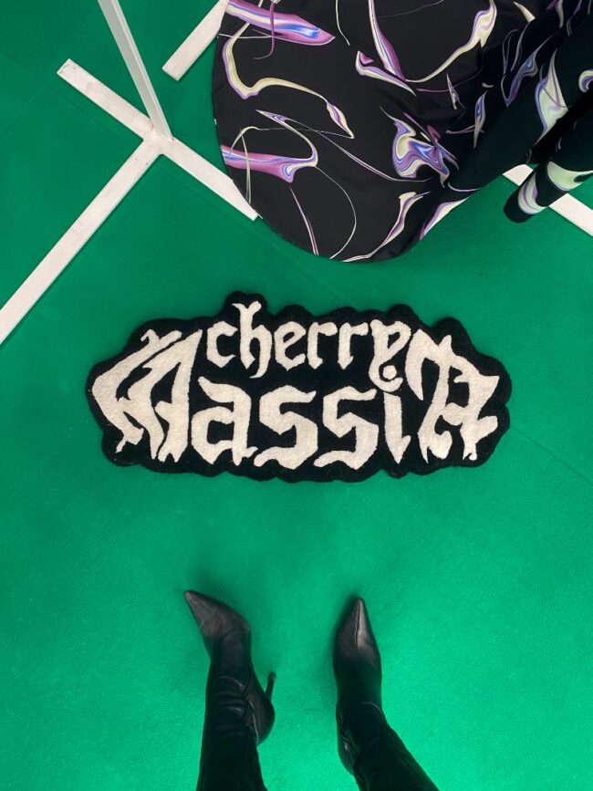 Cherry Massia enseña cómo es la estética urbana madrileña en París