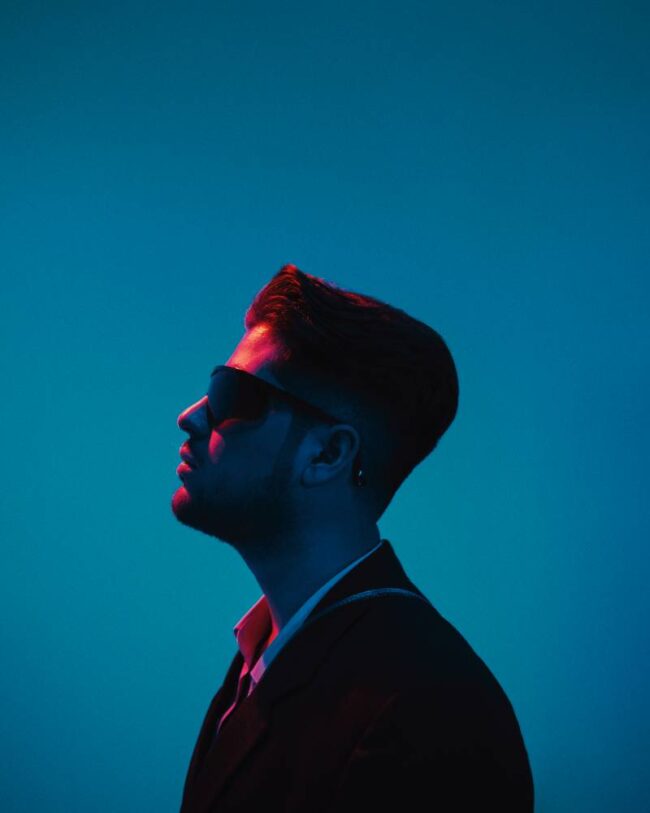 Sebastián Cortés es el joven productor de cantantes como Alba Reche