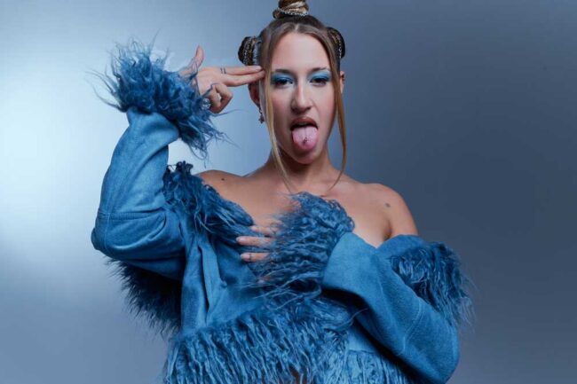 Kyne es la cantante catalana que lo peta con su disco Sad&Horny