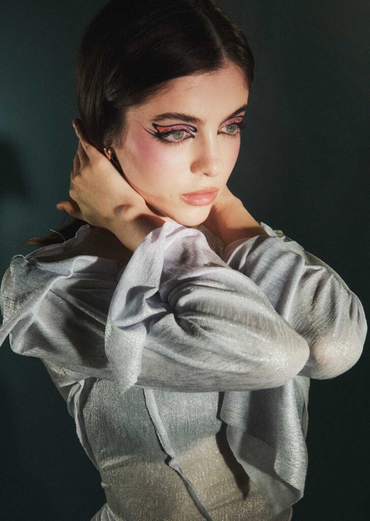 Eve Ryan es la actriz madrileña de "Mía es la venganza" | Neo2 Magazine