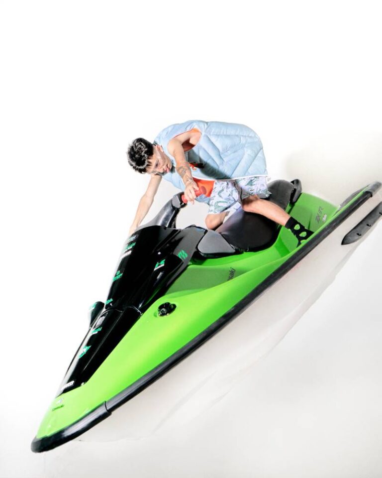 mda publica su nuevo disco ^^7^ ii es el futuro de la música