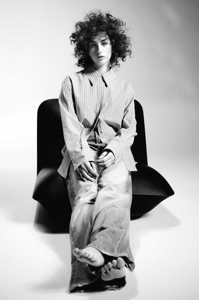 María Caballero reconocida como la joven actriz con futuro de cine 2023