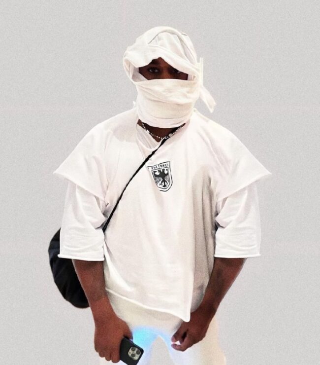 El nuevo merch de Kanye West para ¥$ Vultures ya es (semi) oficial