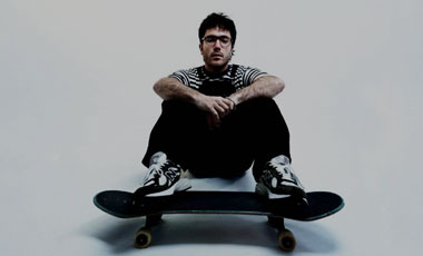 Dano es el famoso rapero argentino y vuelve con un nuevo disco