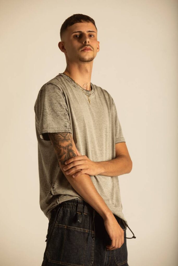 Kadec Santa Anna es el máximo exponente de emo rap de nuestro país