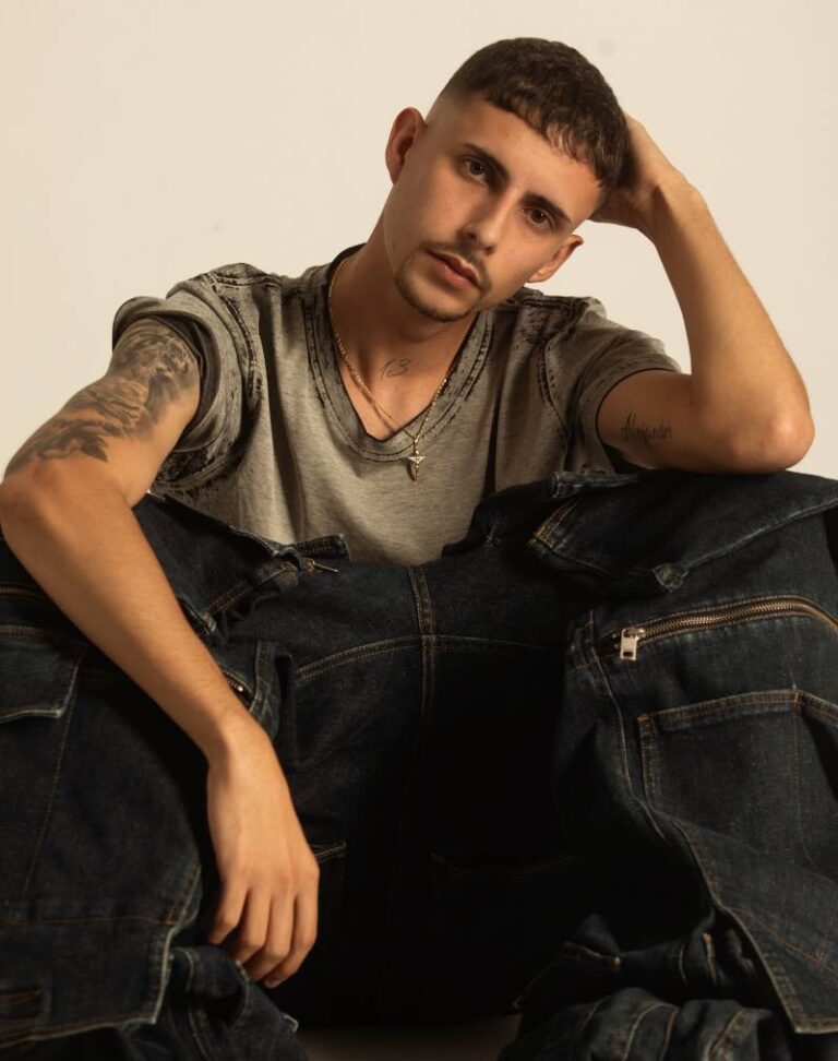 Kadec Santa Anna es el máximo exponente de emo rap de nuestro país