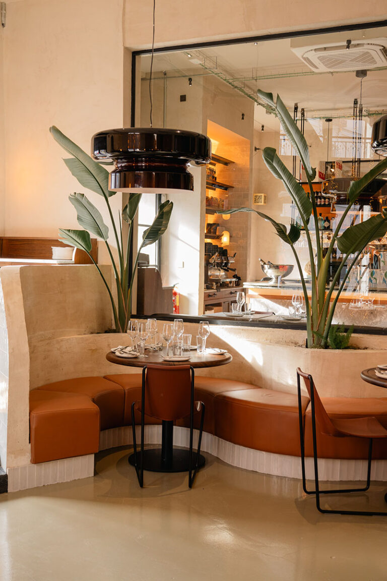 Ultramarines del Coso: sofisticación acogedora y divertida en Malasaña