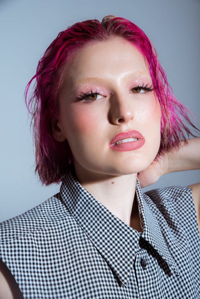 Sofia Coll demostró quién es ella en la música en Benidorm Fest 2024