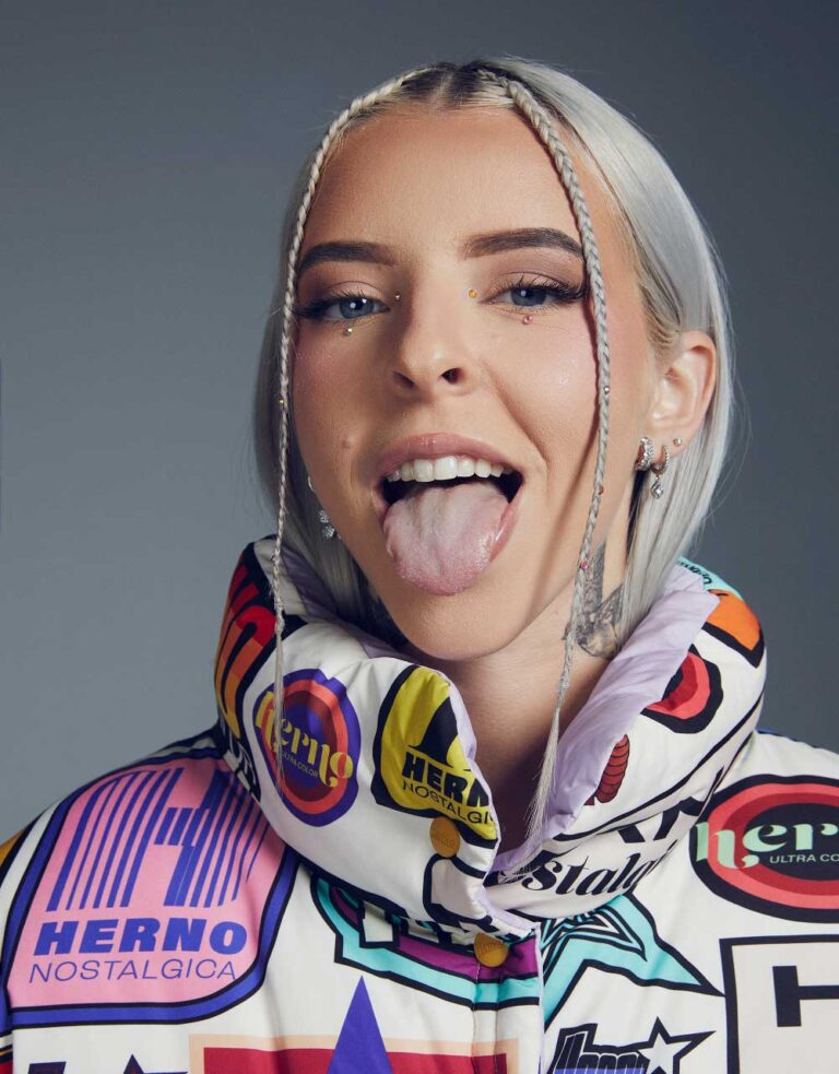 Young Miko es la voz del movimiento queer en la música pop urbana latina