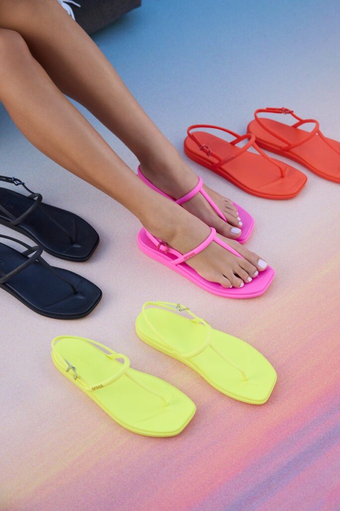 Tres sandalias de Crocs para no llevar cangrejas, bailarinas o mercedita