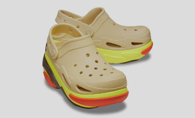 Así son los zuecos con tacón de Crocs que tu vas a querer