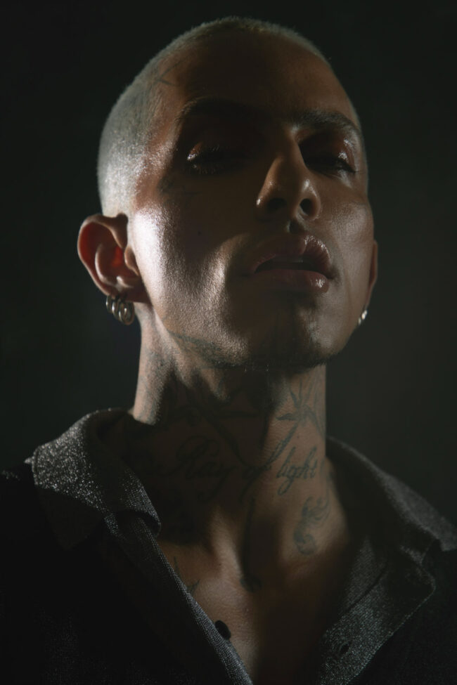 Daiky Gamboa por fin lanza su carrera en solitario como cantante.
