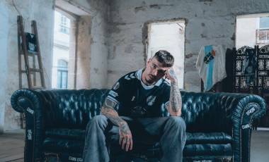 pablopablo es Pablo Drexler, el hijo de Jorge Drexler, y esta es su música