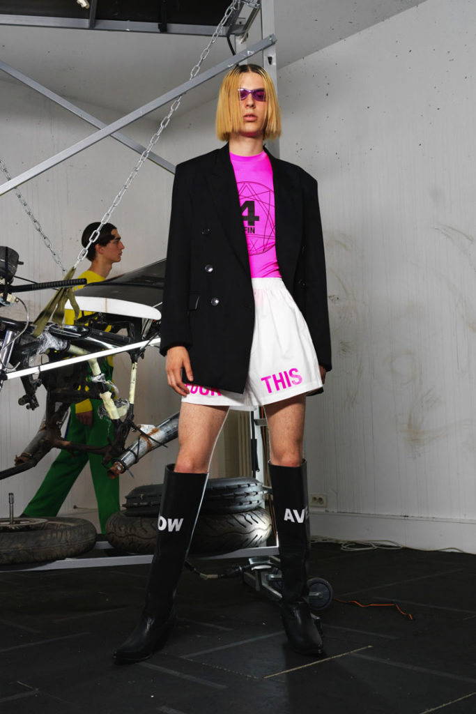 moda genderless con un punto surfero por Ex Infinitas